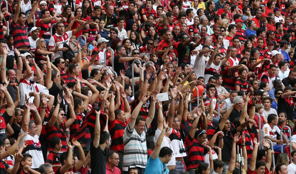 Mané Garrincha tem recorde de público e renda | Brasil 247
