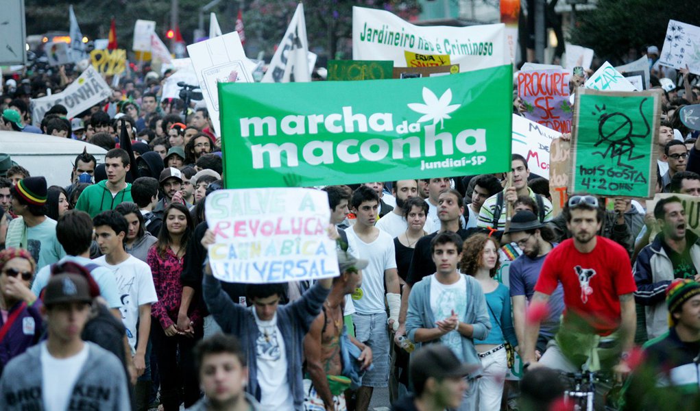 Defender a liberação da maconha é, sim, um direito | Brasil 247
