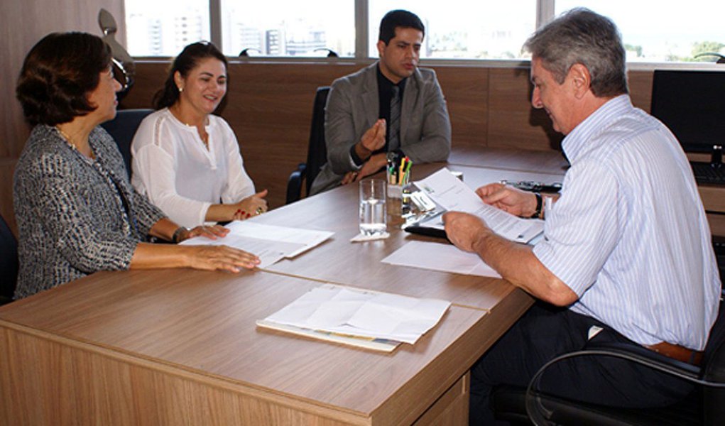 Frente Associativa pede apoio para PEC 63 | Brasil 247