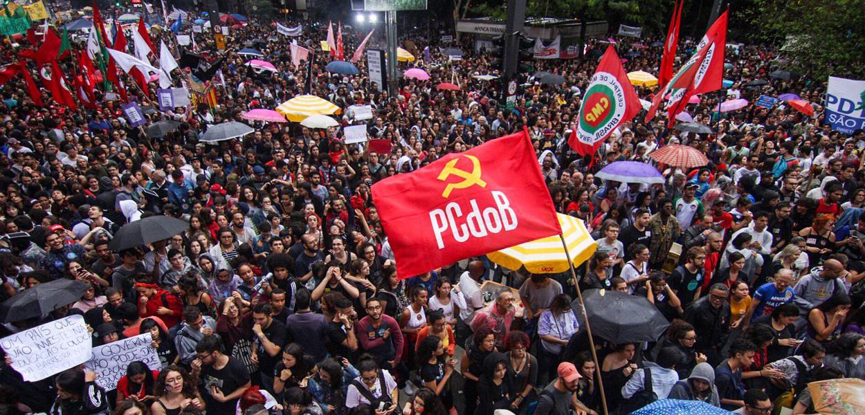 Adeus, Lênin?! | Brasil 247