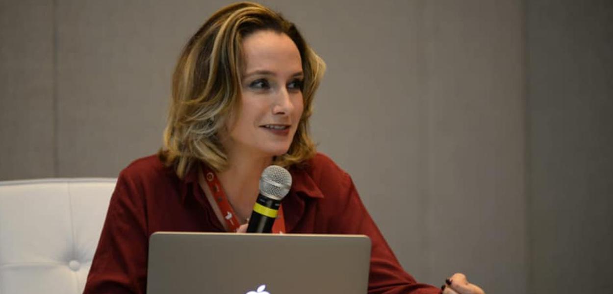 Carol Proner sobre fim da Lava Jato sem punição de tucanos ...