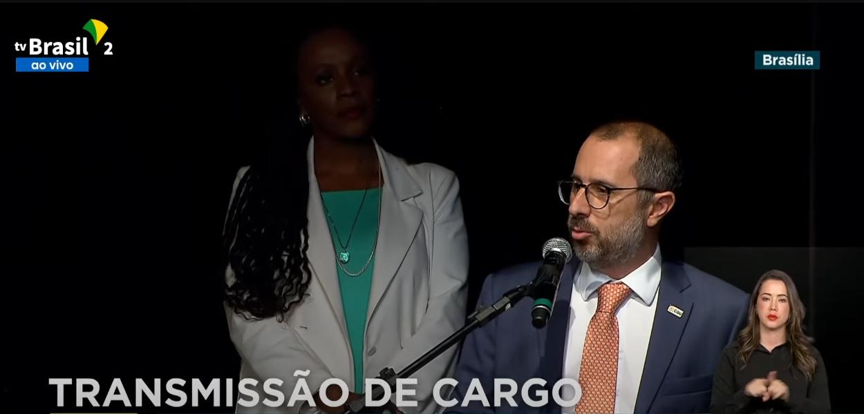 Novo ministro da CGU toma posse e diz que já formou grupo para rever ...