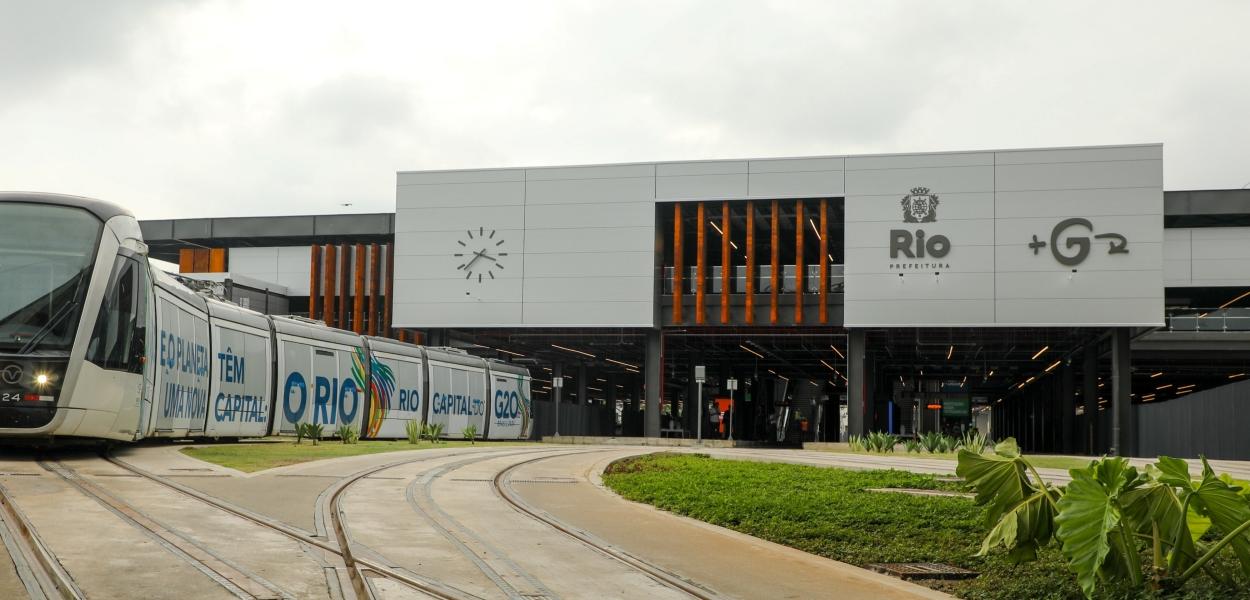 Governos federal e municipal entregam maior terminal integrador de ...