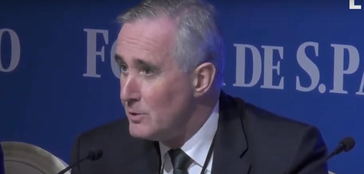 Robert Wigley elogia sistema financeiro e digital do Brasil e aponta ...