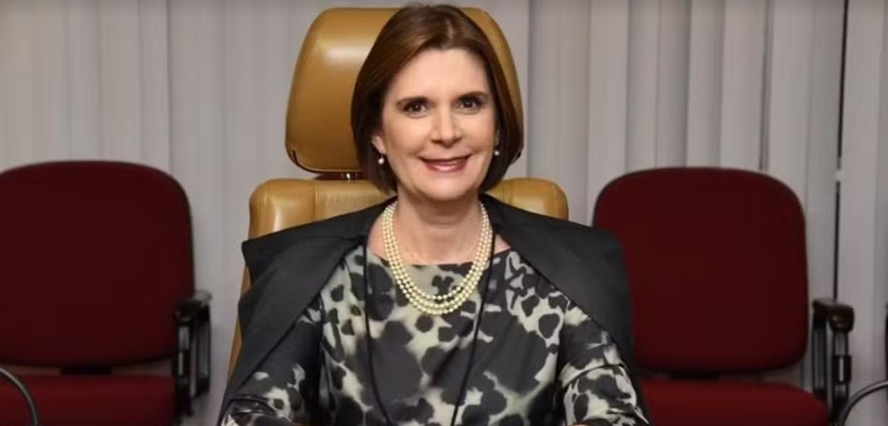 Maria Elizabeth Rocha, futura presidente do STM, concorda com processos ...