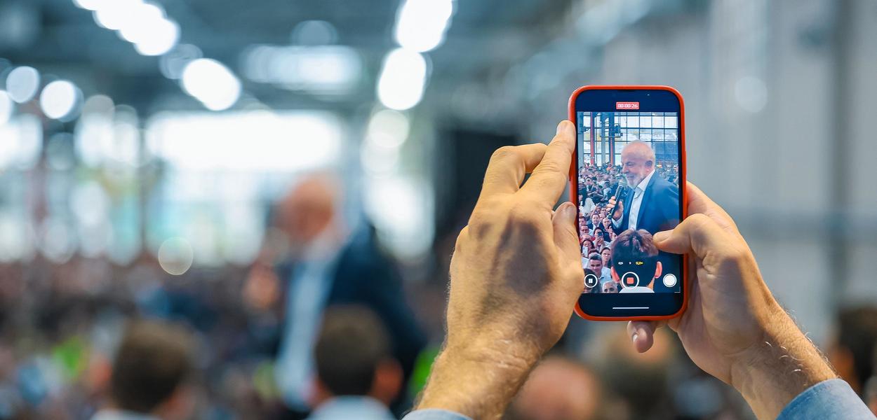 Lula lança nova fase do Celular Seguro, para combater receptação e ...