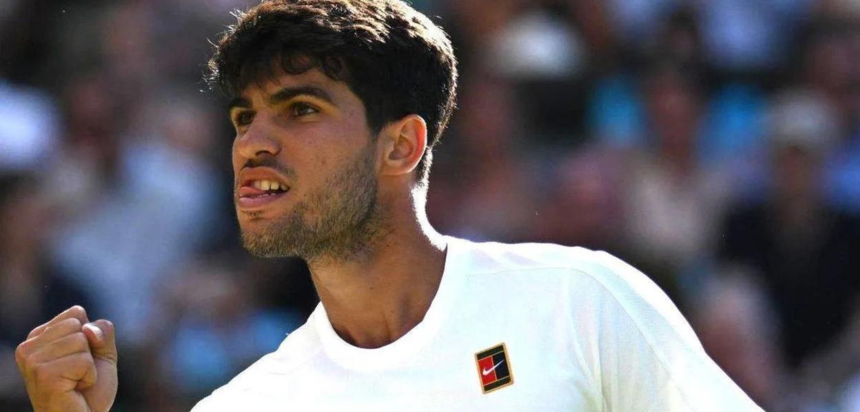 Tenista espanhol Carlos Alcaraz é campeão do Masters de Cincinnati ...