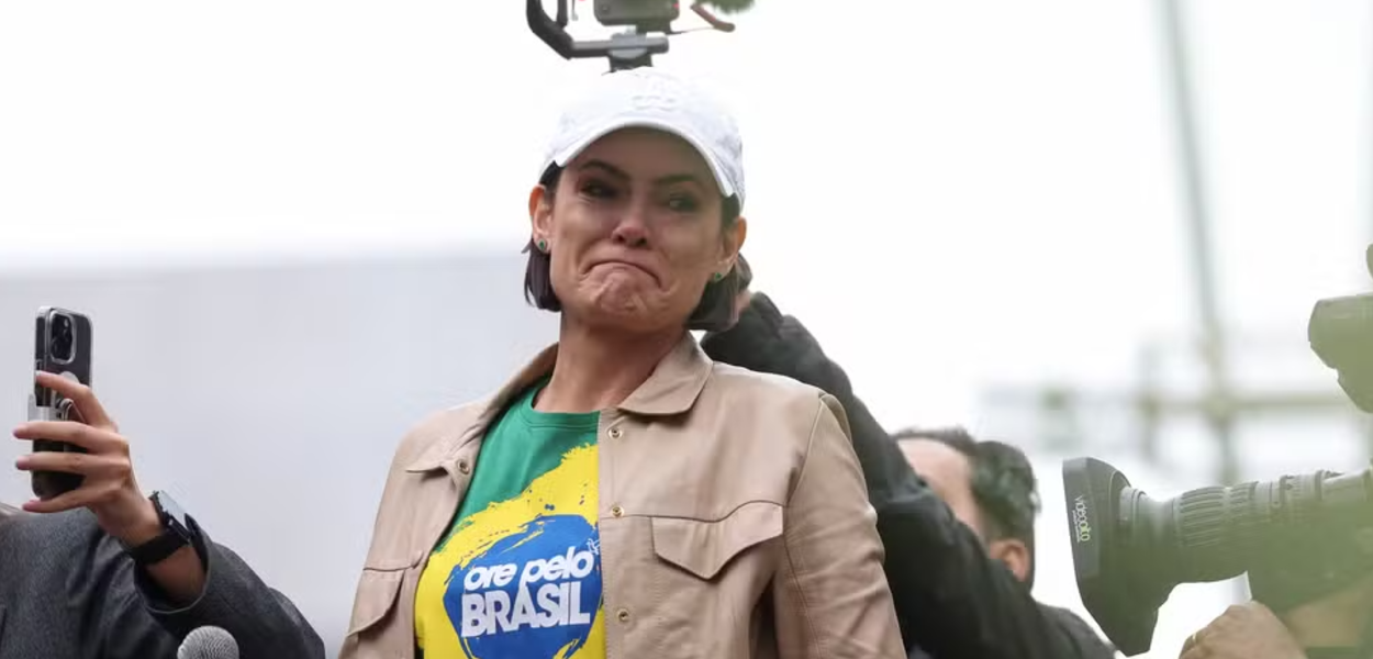 Michelle Bolsonaro diz que futuro político depende de decisão divina ...