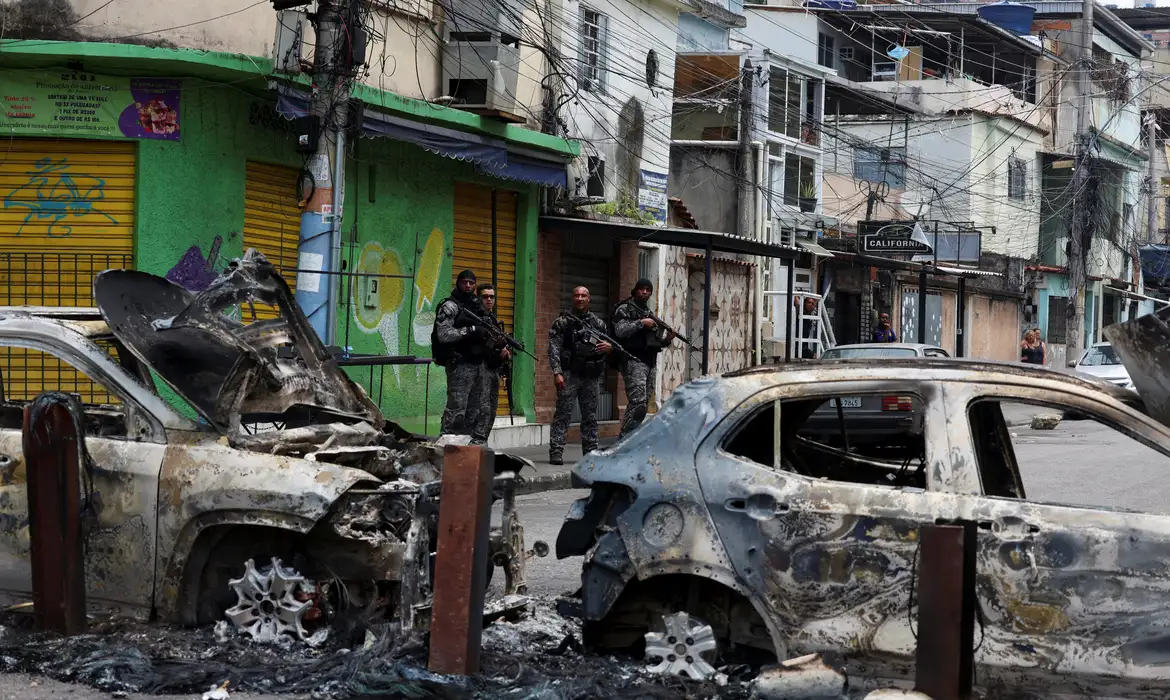 Número de mortos pode passar de 100 pessoas na ação de Castro | Brasil 247