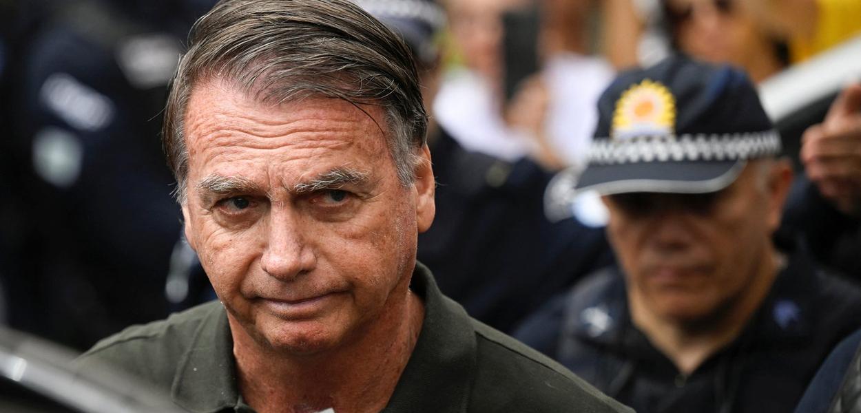 Internação de Bolsonaro terá segurança máxima, vigilância 24 horas e ...