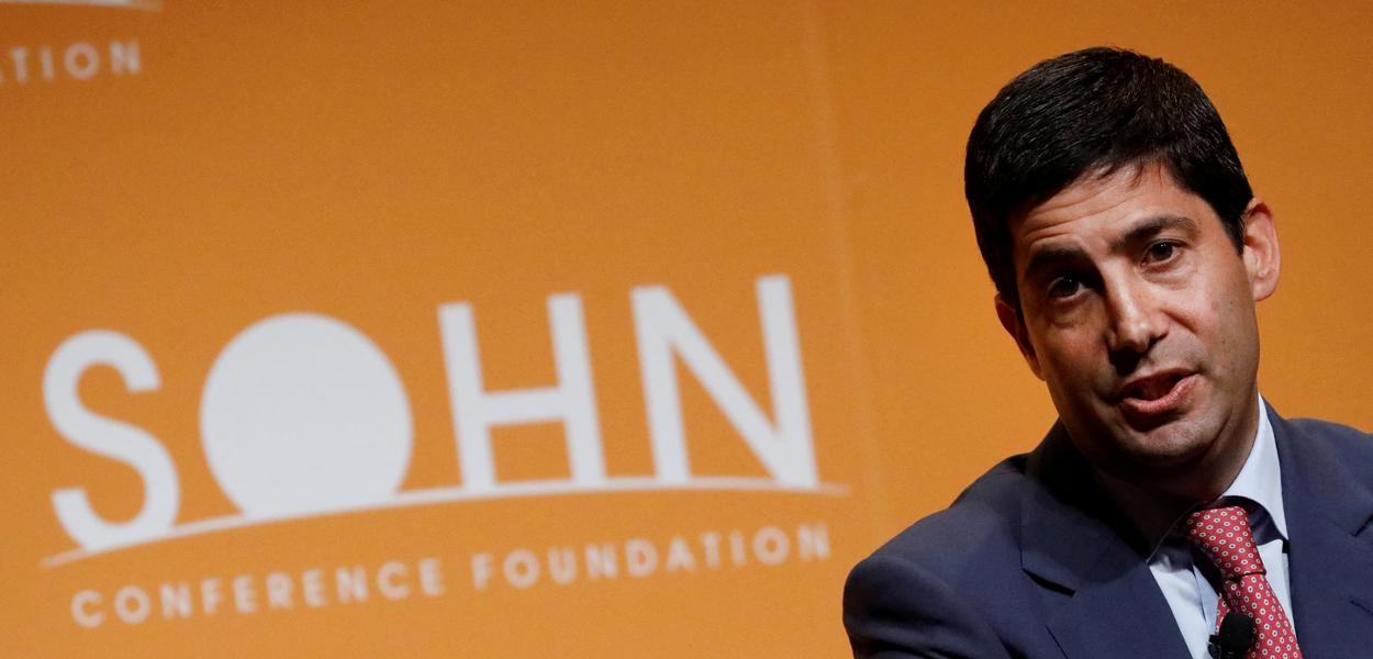 Saiba quem é Kevin Warsh, escolhido por Trump para comandar o Fed ...