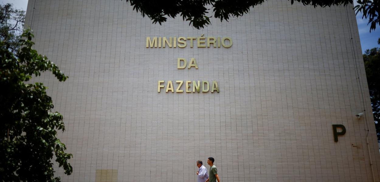 Guerra no Oriente Médio pode elevar PIB em 2026, diz Fazenda | Brasil 247