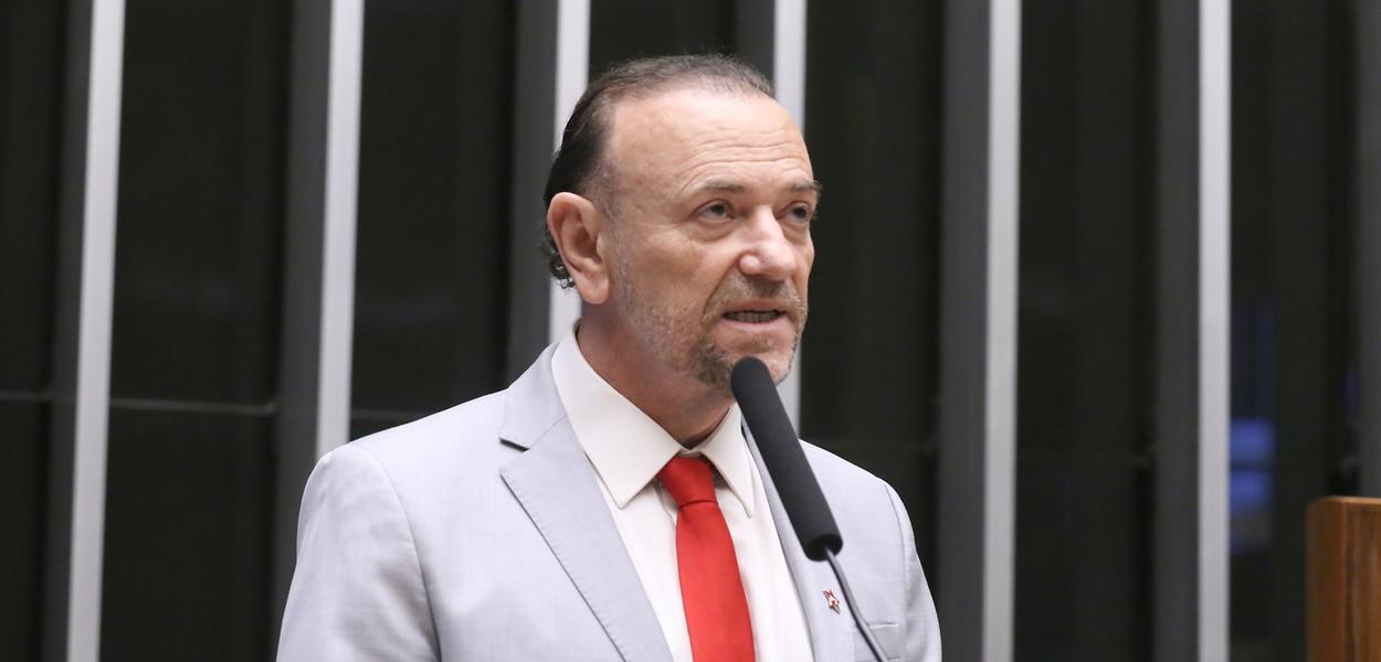 "Decisão do Judiciário não se opina, se respeita", diz presidente do PT ...